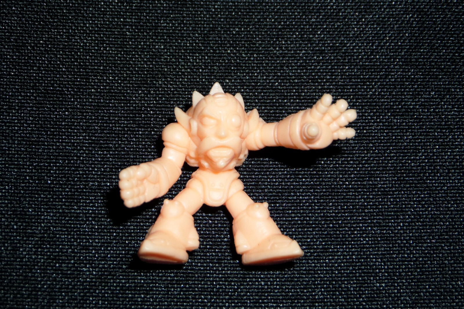 Mega Man Eraser Rubber Keshi Figure X Hunter Serges MM X2 | eBay