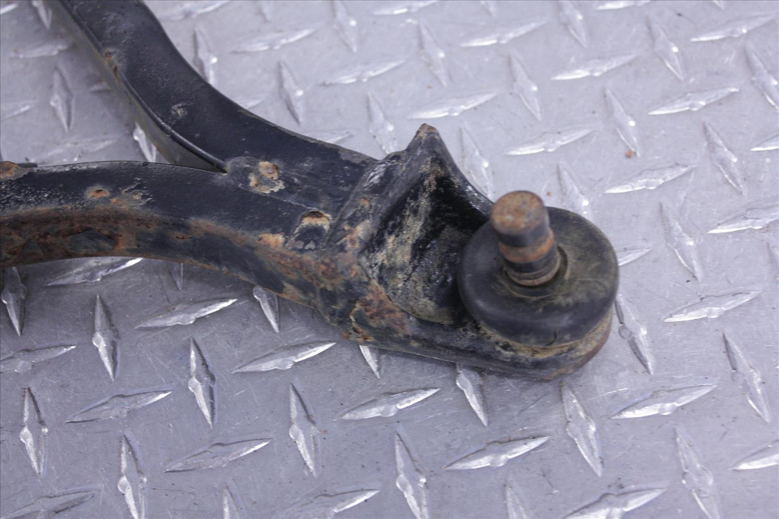 01 ARCTIC CAT 500 4X4 ATV FRONT LOWER A ARM CONTROL CONTROLARM | eBay