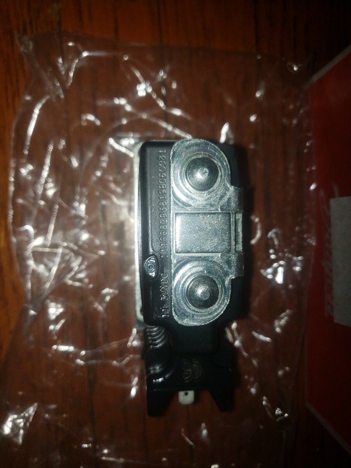 New Danfoss 157B4216 or 11166836 PVEO 12 VOLT HIRSCHMAN CONN ...