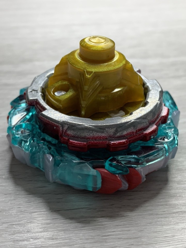 Takara Tomy Beyblade Burst B-00 Drain Fafnir 8 Nothing - Crimson White ...