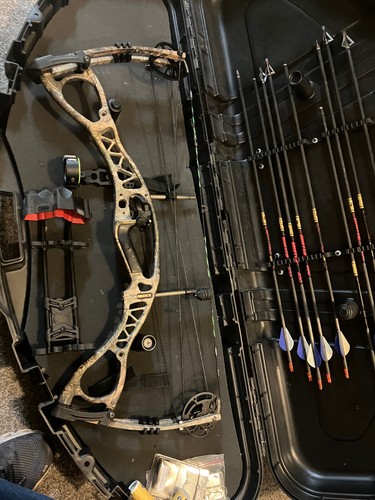 Hoyt Charger Compound Bow Package Right Handed Camoflauge | eBay