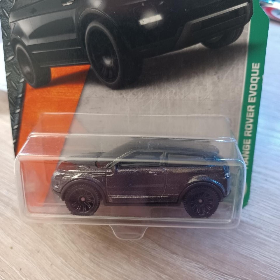Matchbox 1/64 Diecast Matchbox Adventure Black Range Rover Evoque | eBay
