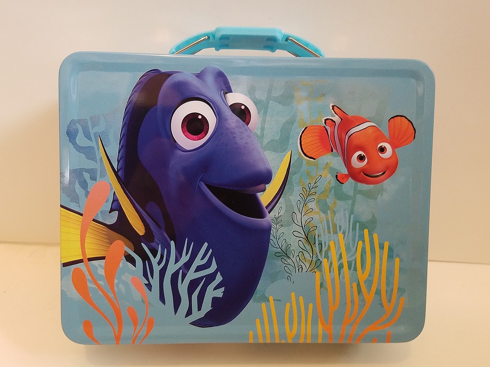 Disney Pixar Finding Dory Tin Lunch Box featuring DORY & NEMO | New ...