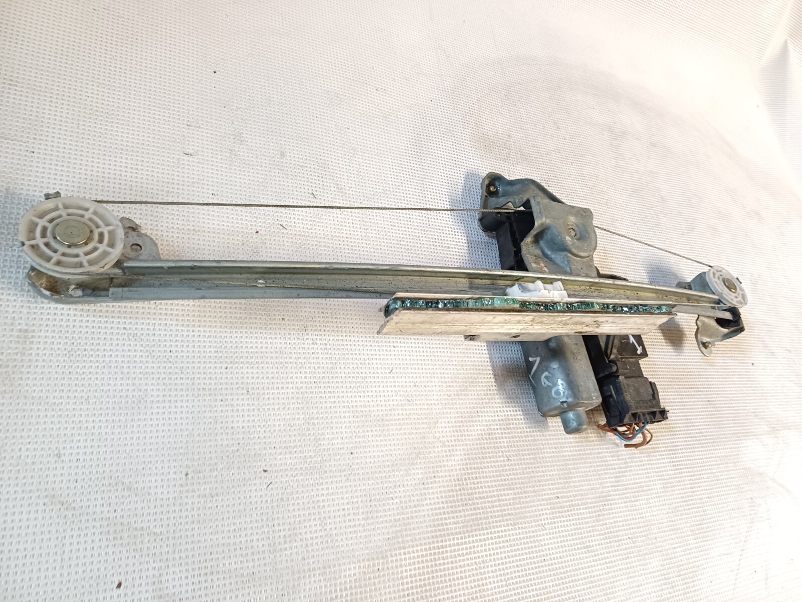 G8-1 Mercedes W210 Window Motor Lève-vitre Arrière à Droite A2108205442 ...