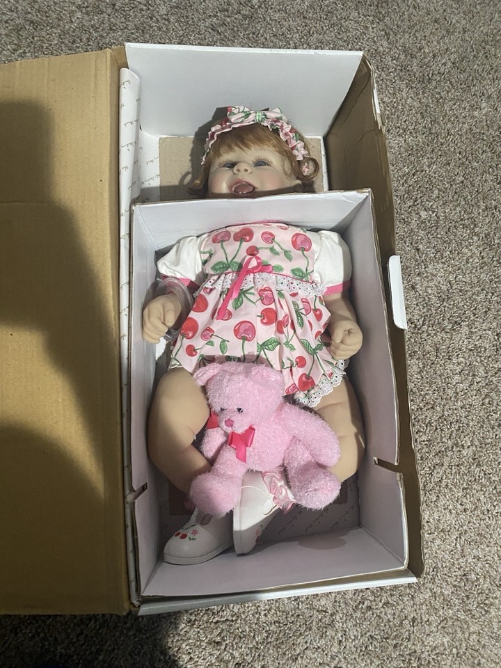 Laura Tuzio Ross "Little Miss Giggles" 22" Lifelike Vinyl Doll ...