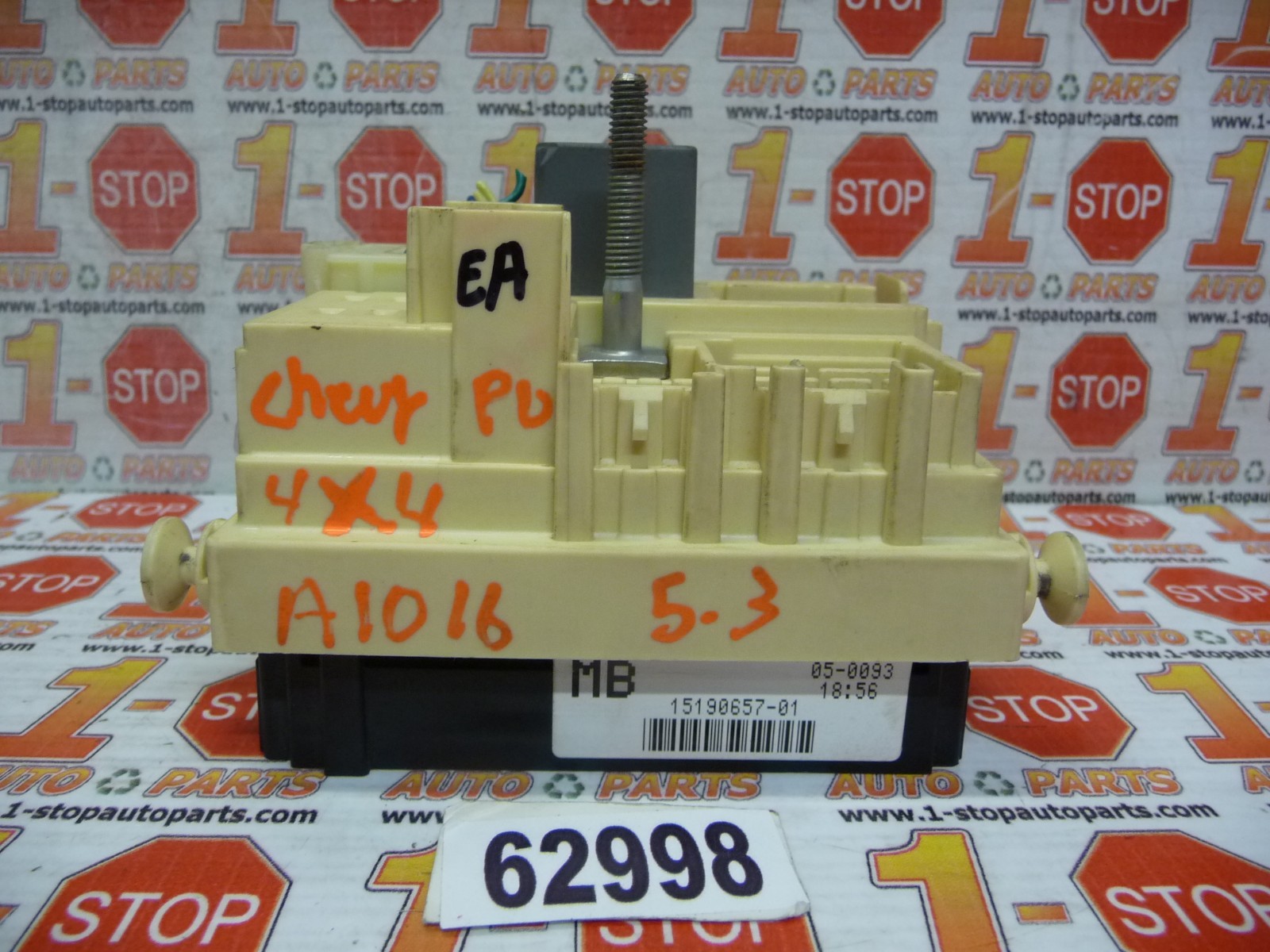 2003 03 2004 04 CHEVROLET SILVERADO 1500 INTERIOR FUSE RELAY BOX ...