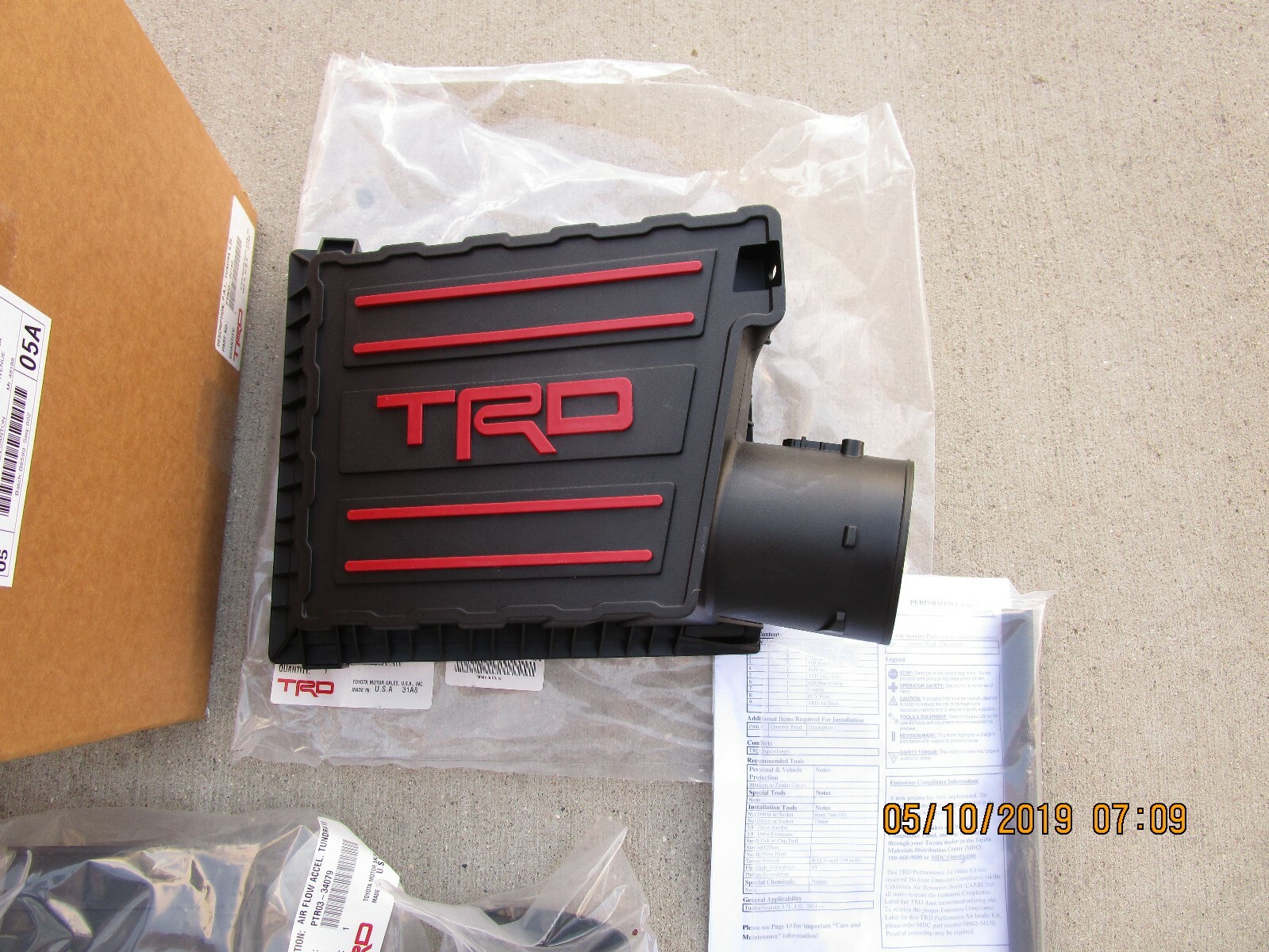 FITS: 14 - 21 TOYOTA TUNDRA 5.7L V8 TRD PERFORMANCE AIR INTAKE SYSTEM ...