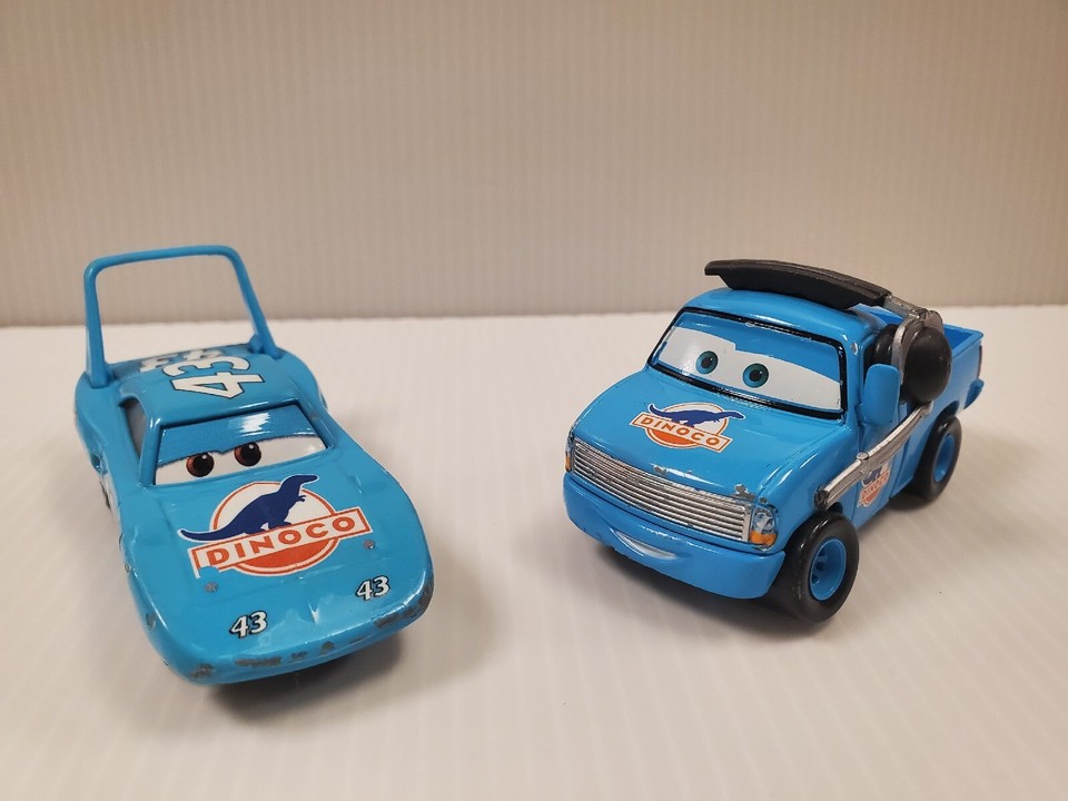 Disney Pixar Cars Dinoco Crew Chief Roger Wheeler & Strip Weathers Toy ...