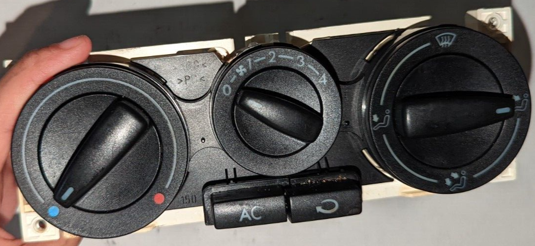 1J0 820 045 F 98-10 VW Beetle Jetta Golf AC Heat Temperature Control ...