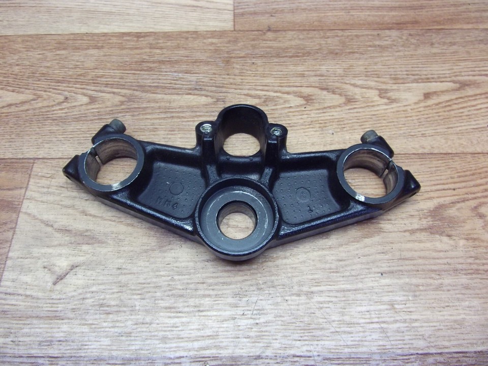 Honda CBR 600 F PC19 87-88 Tête De Fourche Supérieure 37 Mm | eBay
