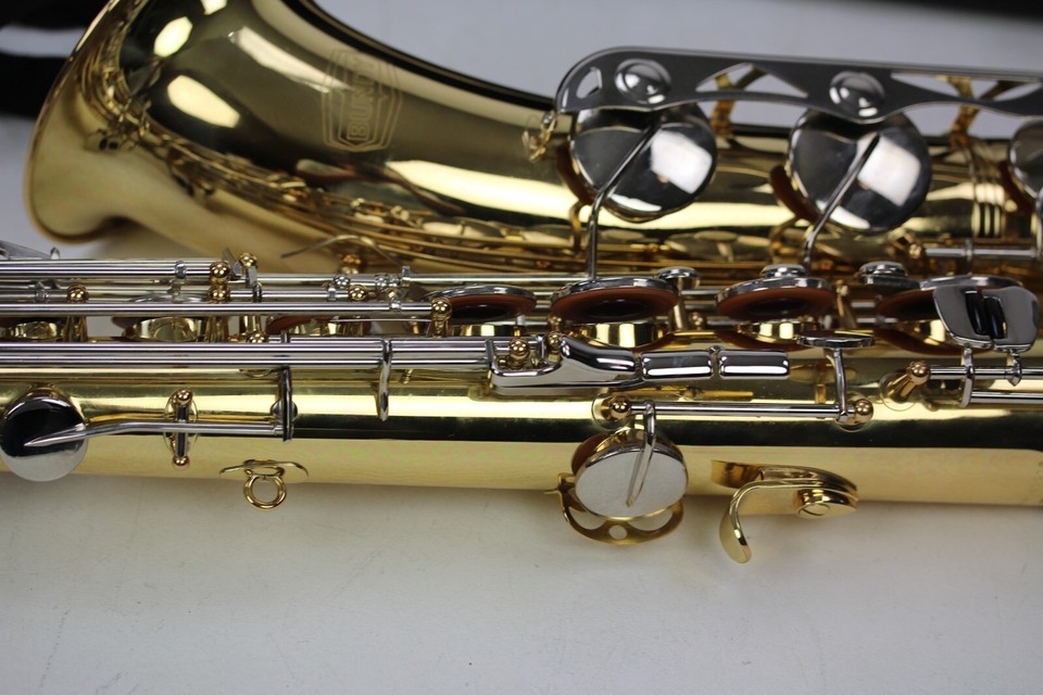 Bundy Tenor Saxophone NEW old stock unplayed Great Sax perfectly mint ...