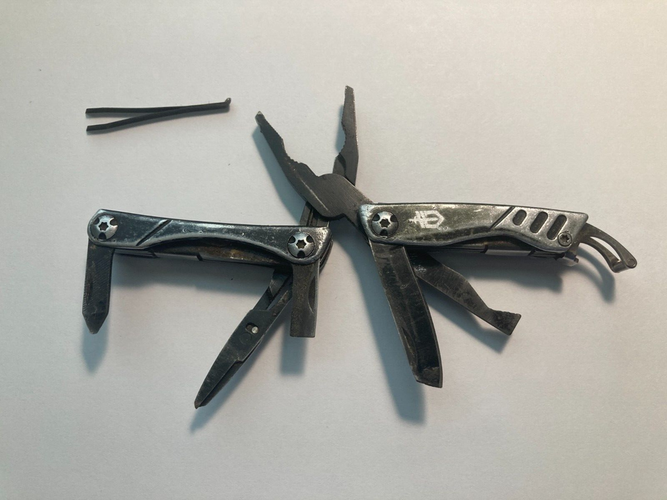 Gerber Dime Mini Multi-Tool, Knife, Pliers, Scissors, Black- FADED/WORN ...
