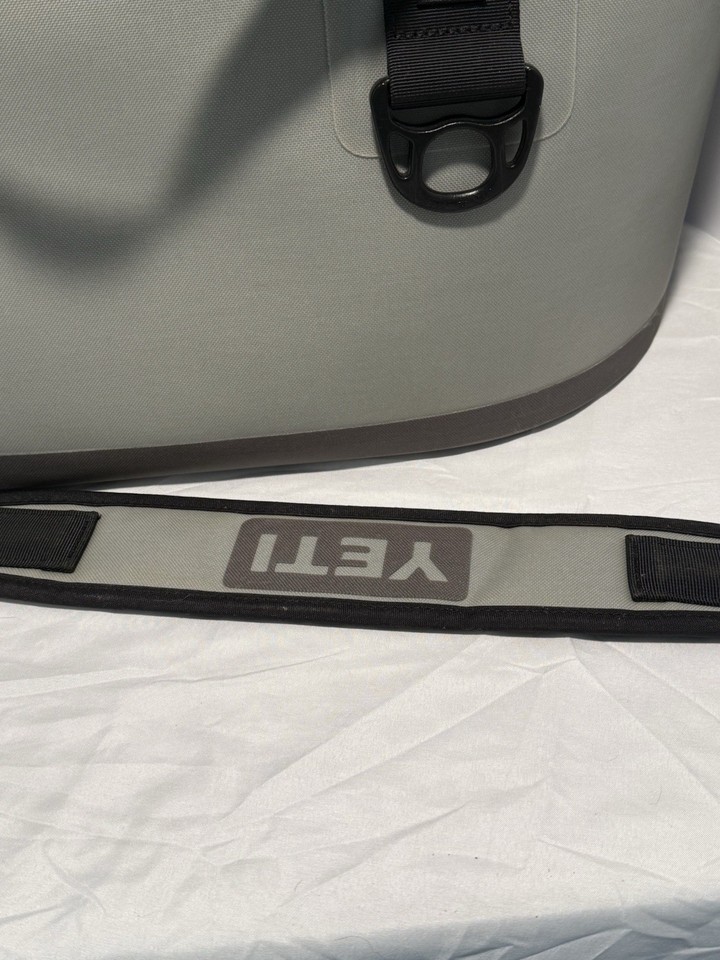 YETI Hopper 40 Soft Side Cooler | eBay
