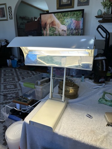 SADELITE Northern Lights Technologies 36x2 Light Therapy Desk Lamp Sun ...