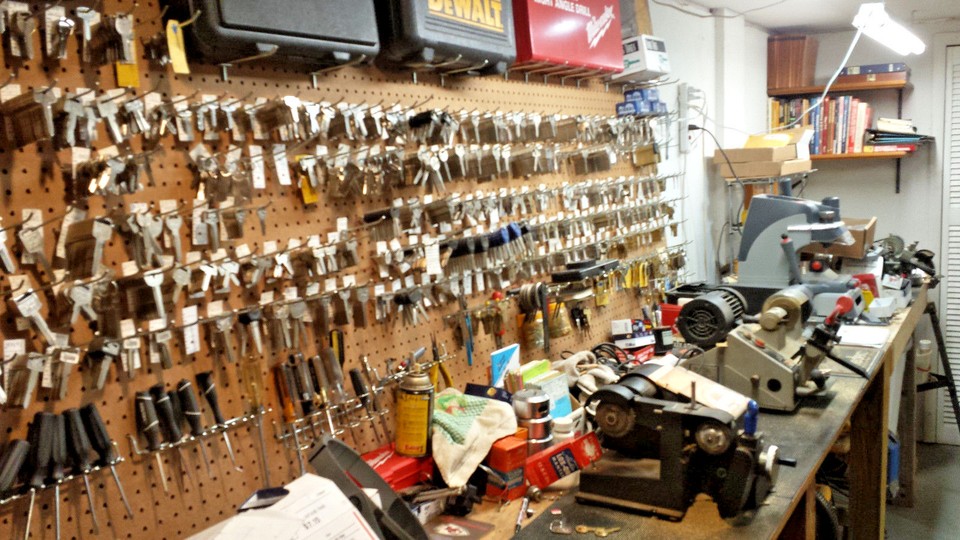 Mail-box-keys-Bommer-USPS-keys by code number-Mail box replacement keys ...