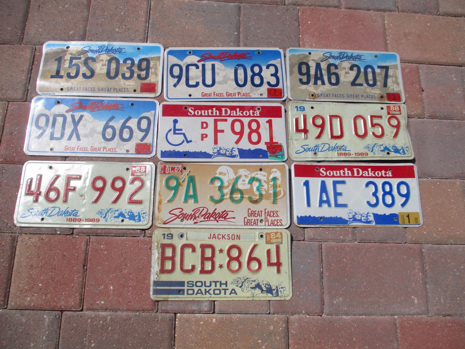 10 South Dakota license plate lot for collecting or decorating man cave ...