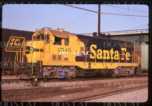 SANTA FE-ATSF. EMD CF7 #2545. Los Angeles (CA). Original Slide 1974. | eBay