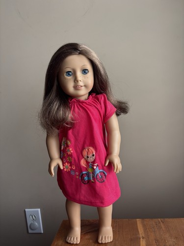 American Girl Truly Me 23, 18" Doll with Blue Eyes, Brown Hair and ...