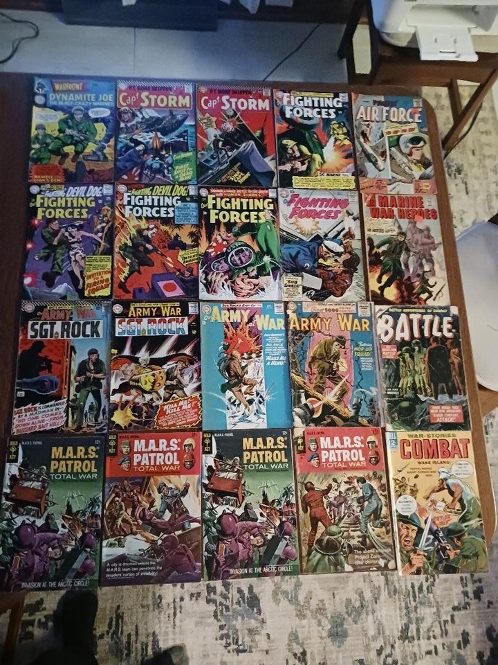 Lot of 40 Vintage War comics 10/12 cent Forces Army Battle Star ...