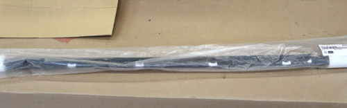 NEW OEM 17-22 Kia Sportage Front LEFT Door Weatherstrip Molding 82210 ...