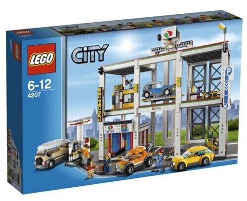 LEGO 4207 City Garage (Retired, Brand new in box) Free couriers postage ...