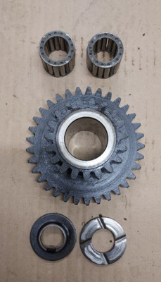 Allis Chalmers WD WD45 Power Take Off Intermidiate PTO gear box drive ...