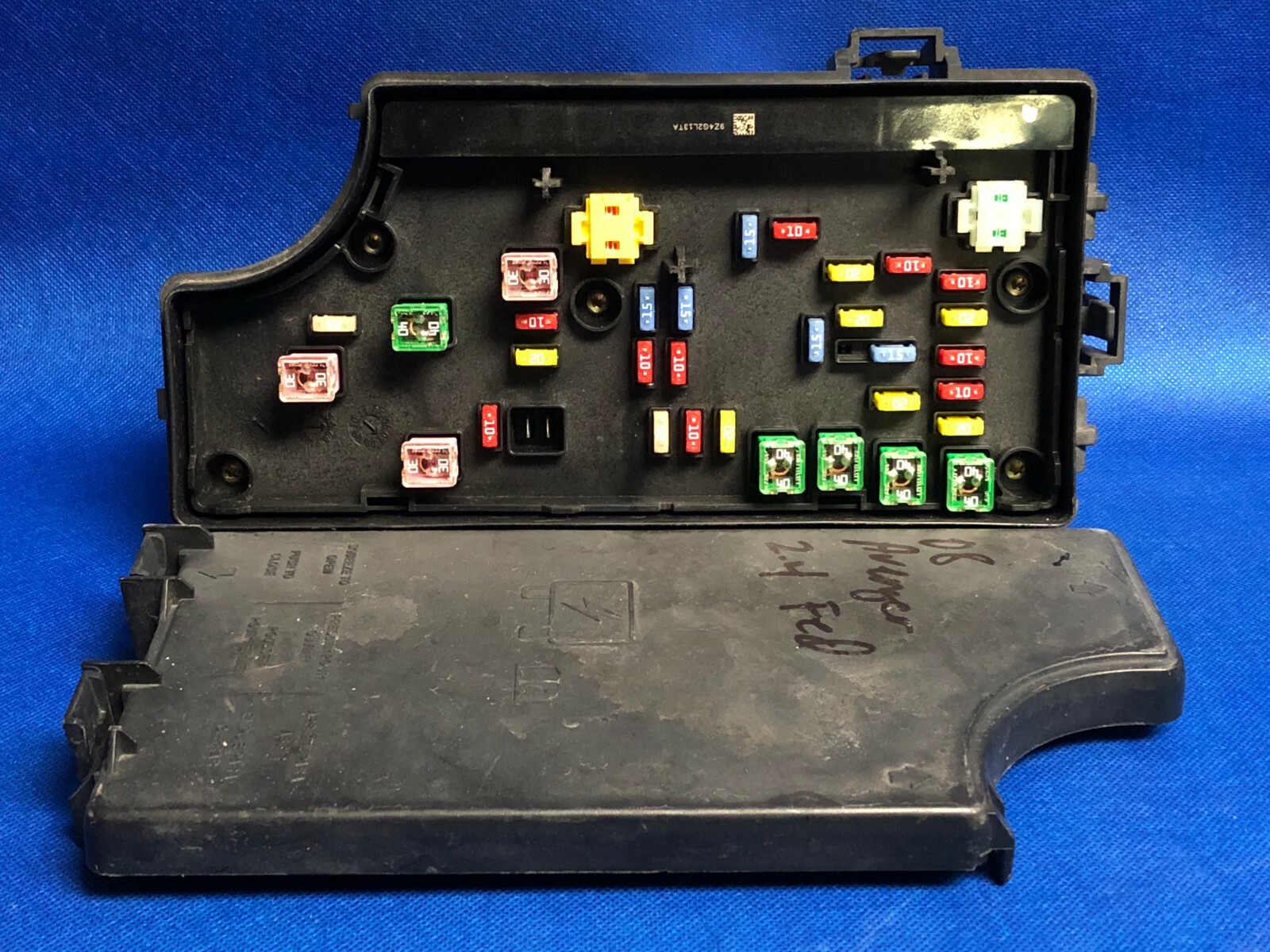 08 SEBRING AVENGER FUSEBOX FUSE BOX RELAY TIPM MODULE BCM P04692168AJ ...