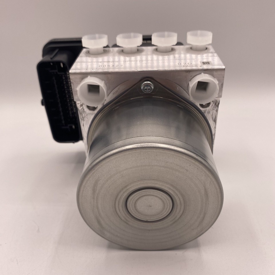 ABS Hydraulic Actuator ECU Anti Skid Module - Nissan Part # 47660-9PP1D ...