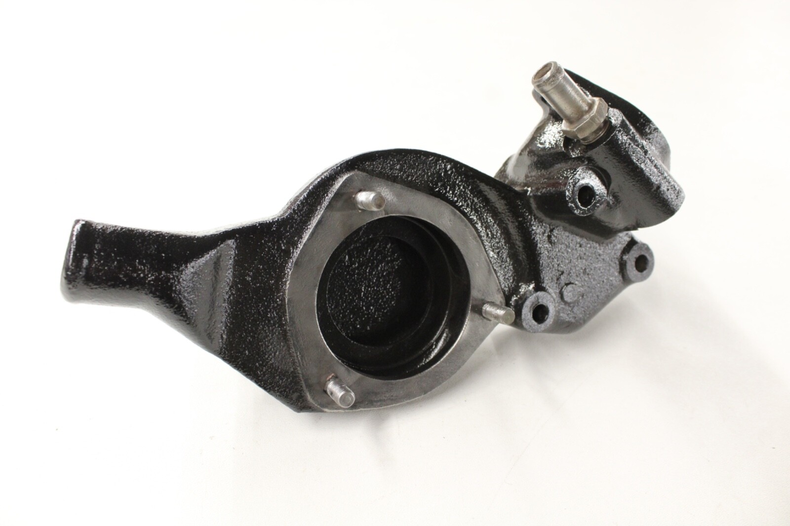 Triumph TR6 GT6 Original Water Pump Housing Assembly 307095 OEM | eBay