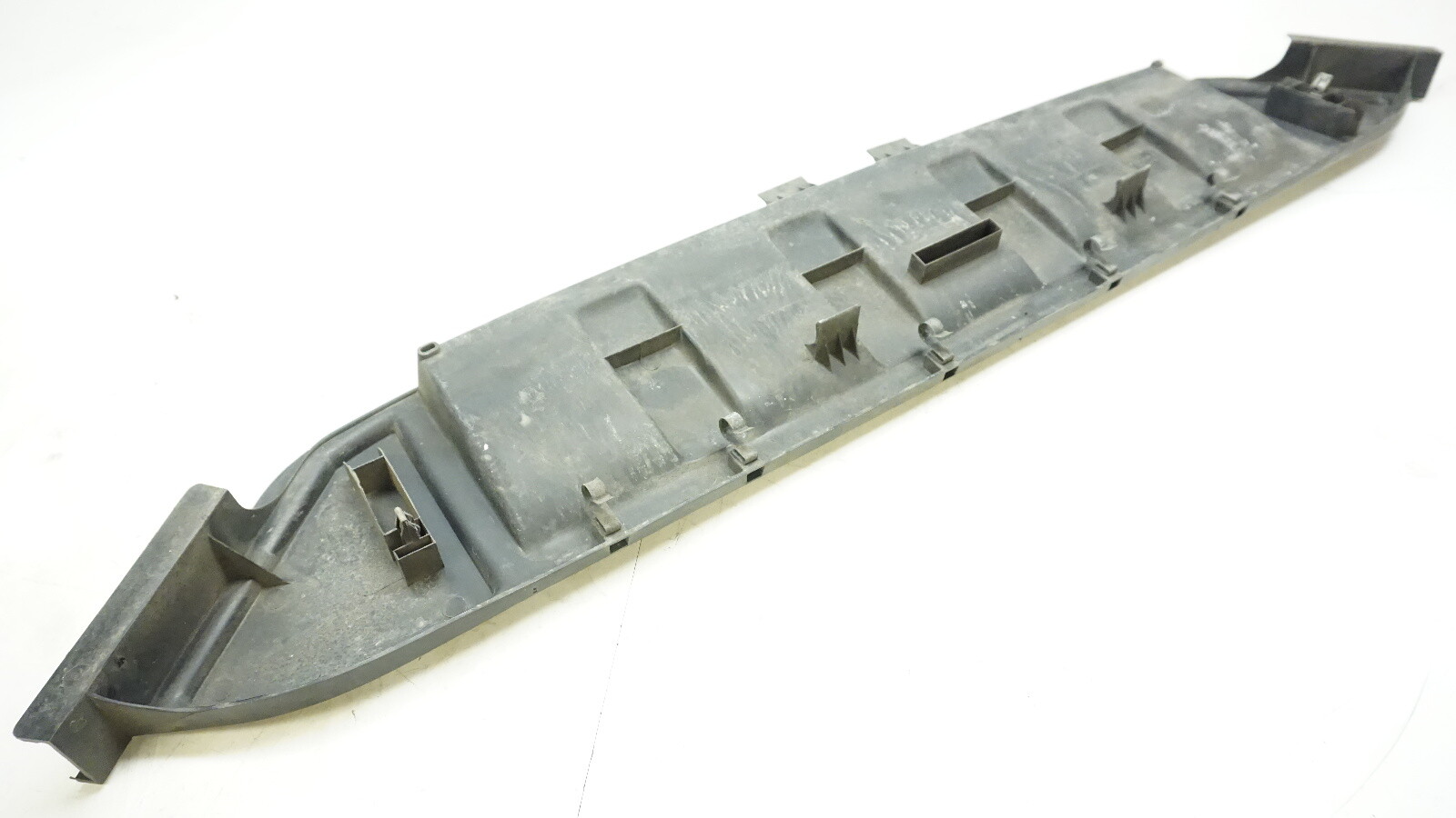 Engine Bay Rain Deflector Cowl 4L0121285 Audi Q7 | eBay