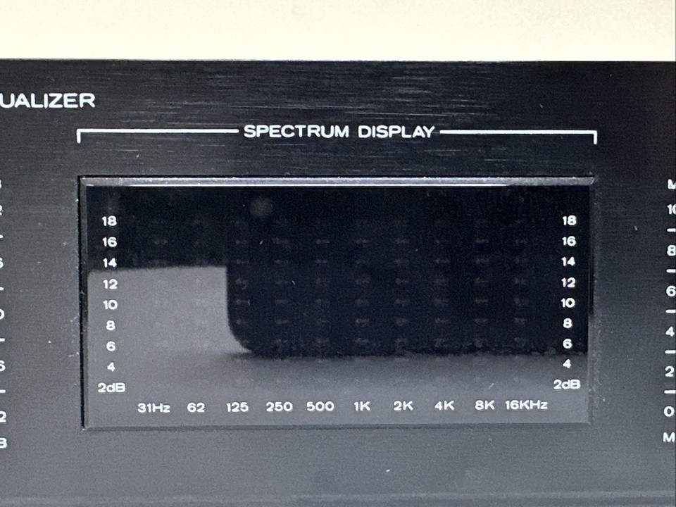 Realistic 31-2020A 10 Band Wide Range Stereo Frequency Equalizer Audio ...