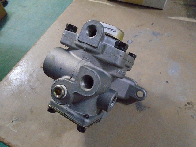 800406 Bendix R7 Spring Brake Valve for sale online | eBay