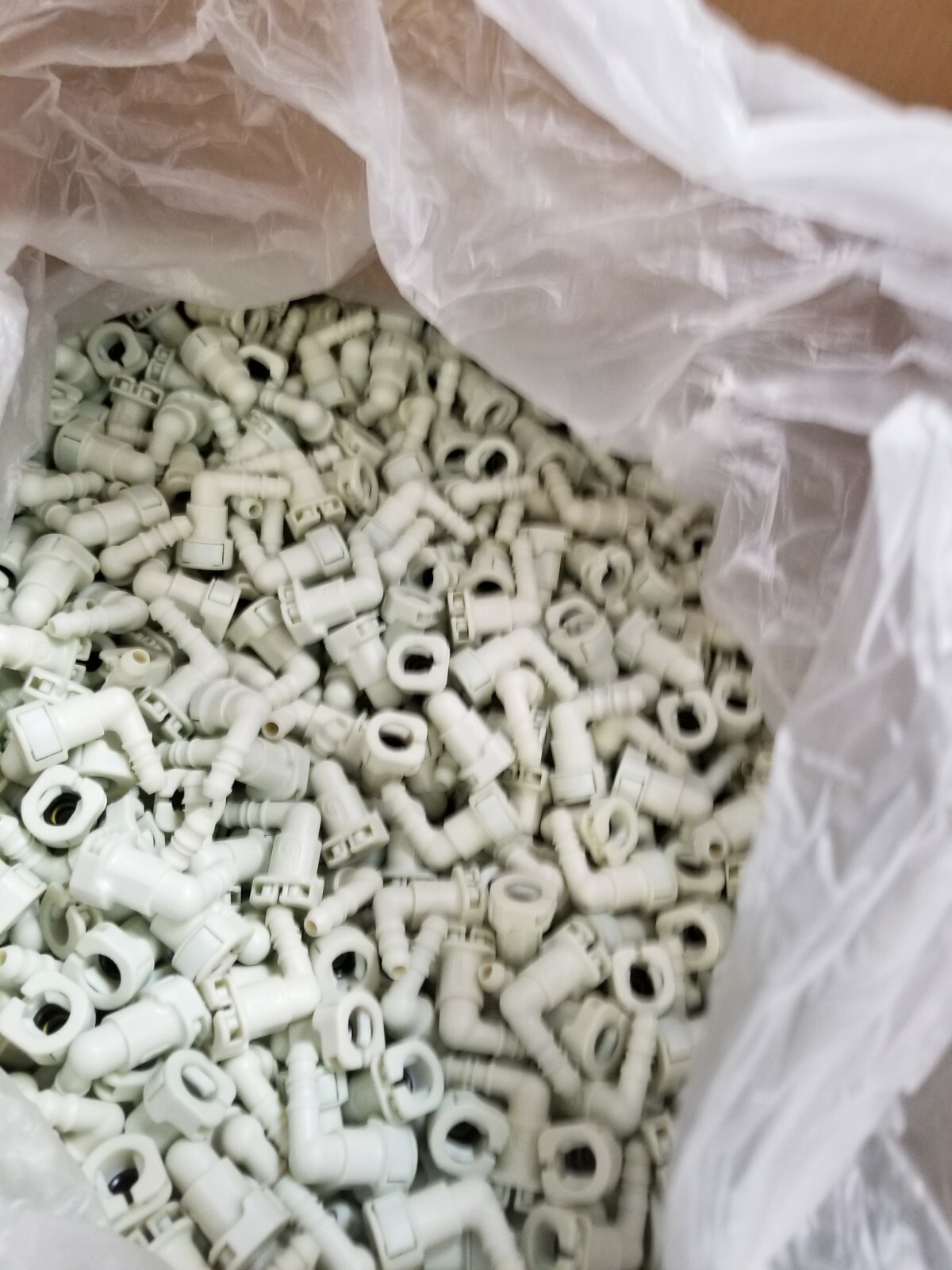 Lot of 1650 - Unbranded Fuel Line Quick Connectors PPA-GF16 ...