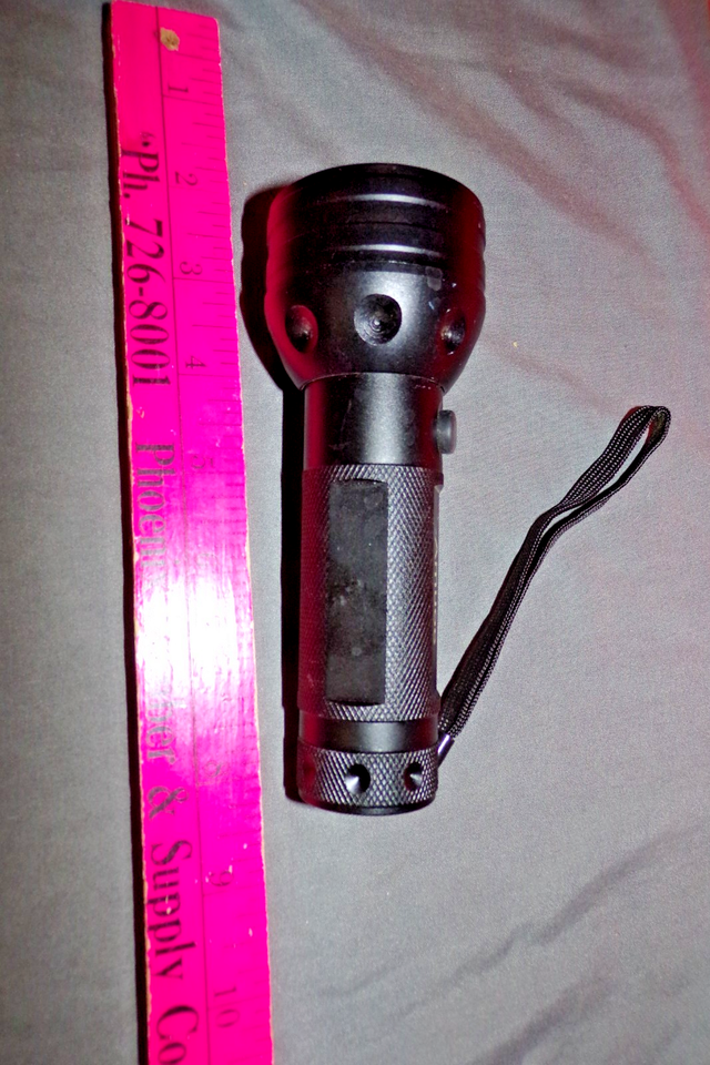 Amuoc LED Germ Killing Flashlight Light up That Virus VERY NICE ...