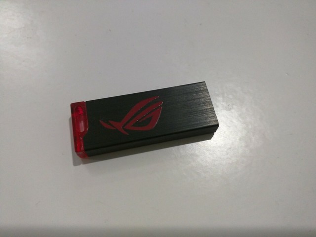 Genuine ASUS ROG (Republic of Gamers) USB 2.0 FLASH DISK - Brand New ...