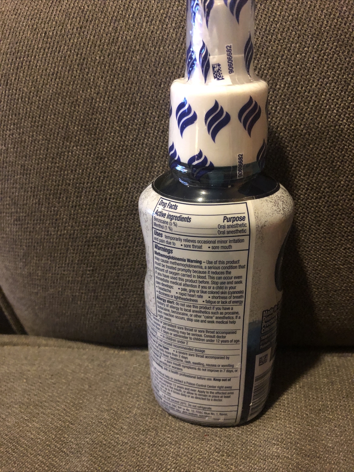 Vicks VapoCool Sore Throat Spray, Relieves Painful Sore Throat, Fast ...