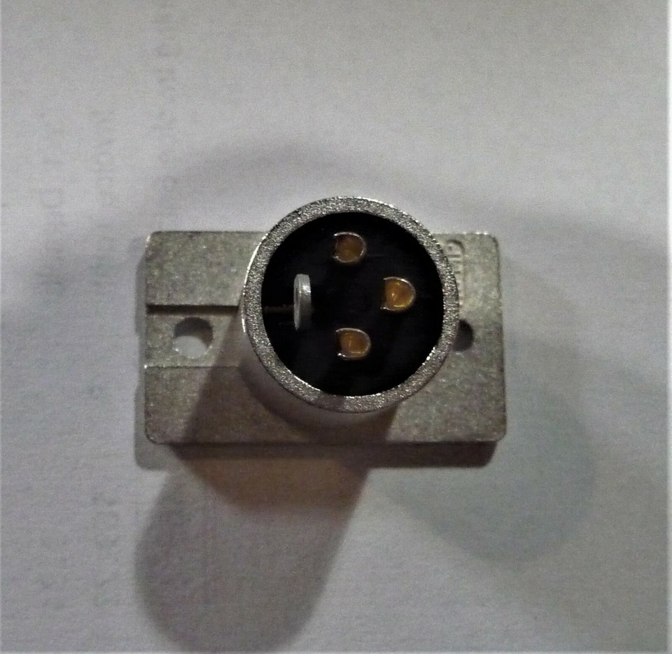 PROCO # NC3MP PANEL MOUNT MALE XLR CONNECTOR SILVER | eBay