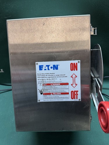 Eaton DH361FWK Non‑Fusible Safety Switch 30A 600V 3‑Pole NEMA 4X ...