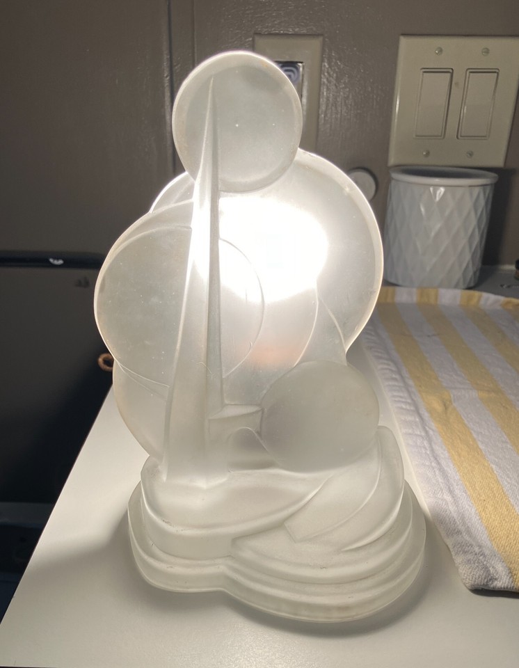 Vintage 1939 NY World’s Fair Trylon Perisphere Helicline Frosted Lamp ...