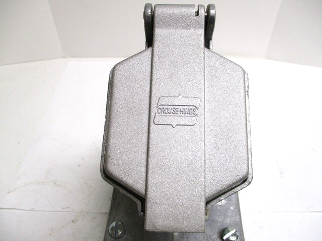 Crouse-Hinds ENR21201 Single Gang Dead End Receptacle for sale online ...