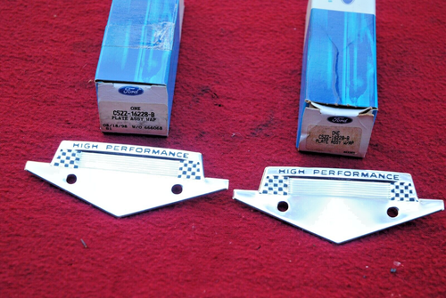 65 66 MUSTANG HIPO 289 PAIR FENDER BADGES C5ZZ 16228 B FLAWLESS CORRECT ...