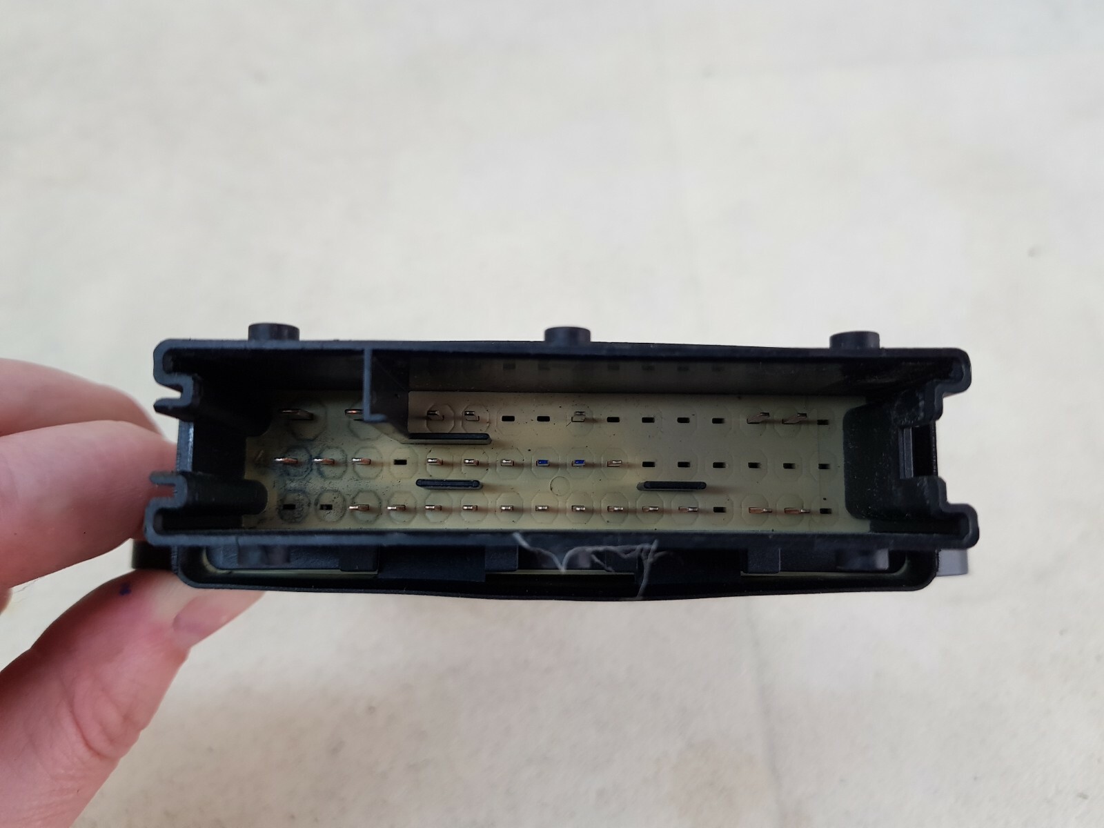 VAUXHALL VECTRA C MK2 02-08 FRONT PASSENGER CENTRAL LOCKING MODULE ...