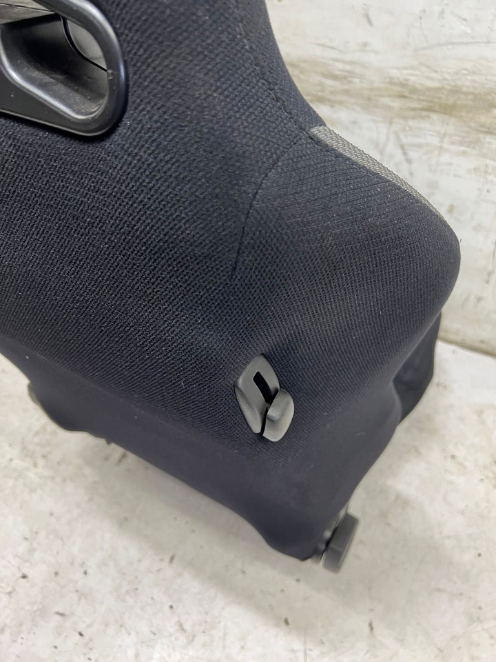 Recaro SR-3 Confetti Seat w Bracket for Right Front Toyota Altezza XE10 ...