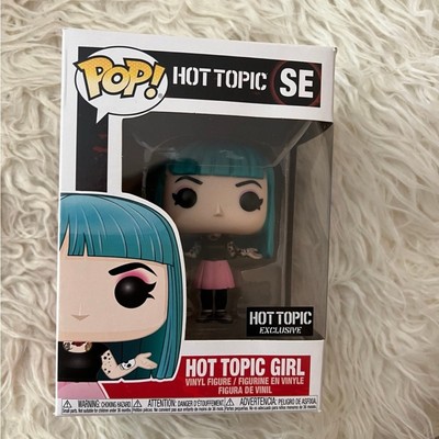 Hot Topic Girl SE Vinyl Figure | eBay