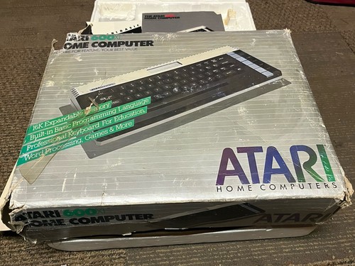 Vintage 1983 Atari 600XL Computer Complete in Box Works Great CIB Damaged Box | eBay
