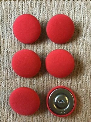 Watermelon Polycotton 45L/28mm Loop Back Buttons Red/Pink | eBay UK