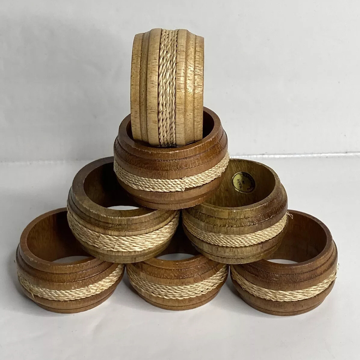 Set of 7 Light Wood Napkin Rings Rope Like Center Wooden Napkin Holder ...