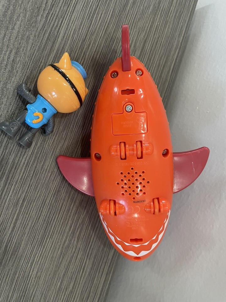 Fisher-Price Octonauts Talking Shark GUP B Vehicle & Kwazzii Figure ...
