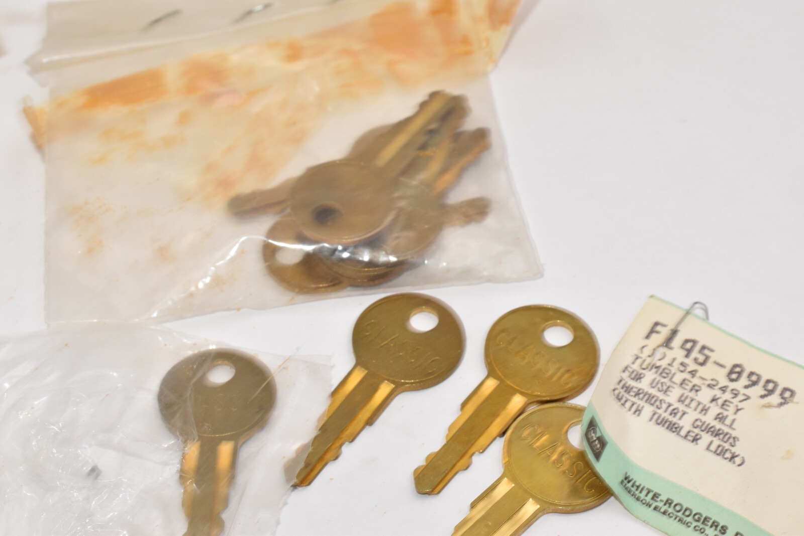 F145-0999 White Rodgers 2 Keys For F29 Guards OEM F145-0999 BOX #35 | eBay