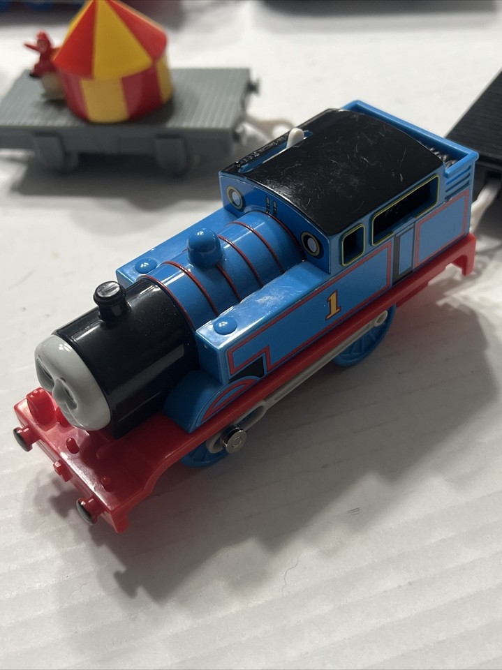 Thomas & Friends Trackmaster Cargo Lot Carnival Circus Clown Cars Tent ...